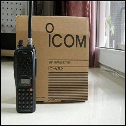 Máy Bộ Đàm Icom V82